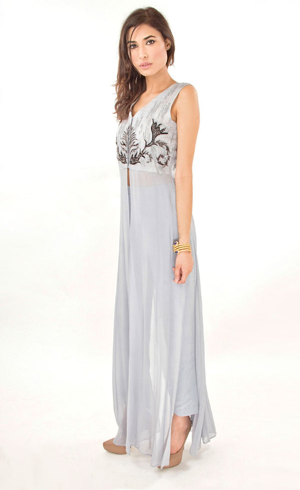 Jasmine Bains: Sustainable Luxury Fashion E-Boutique in India